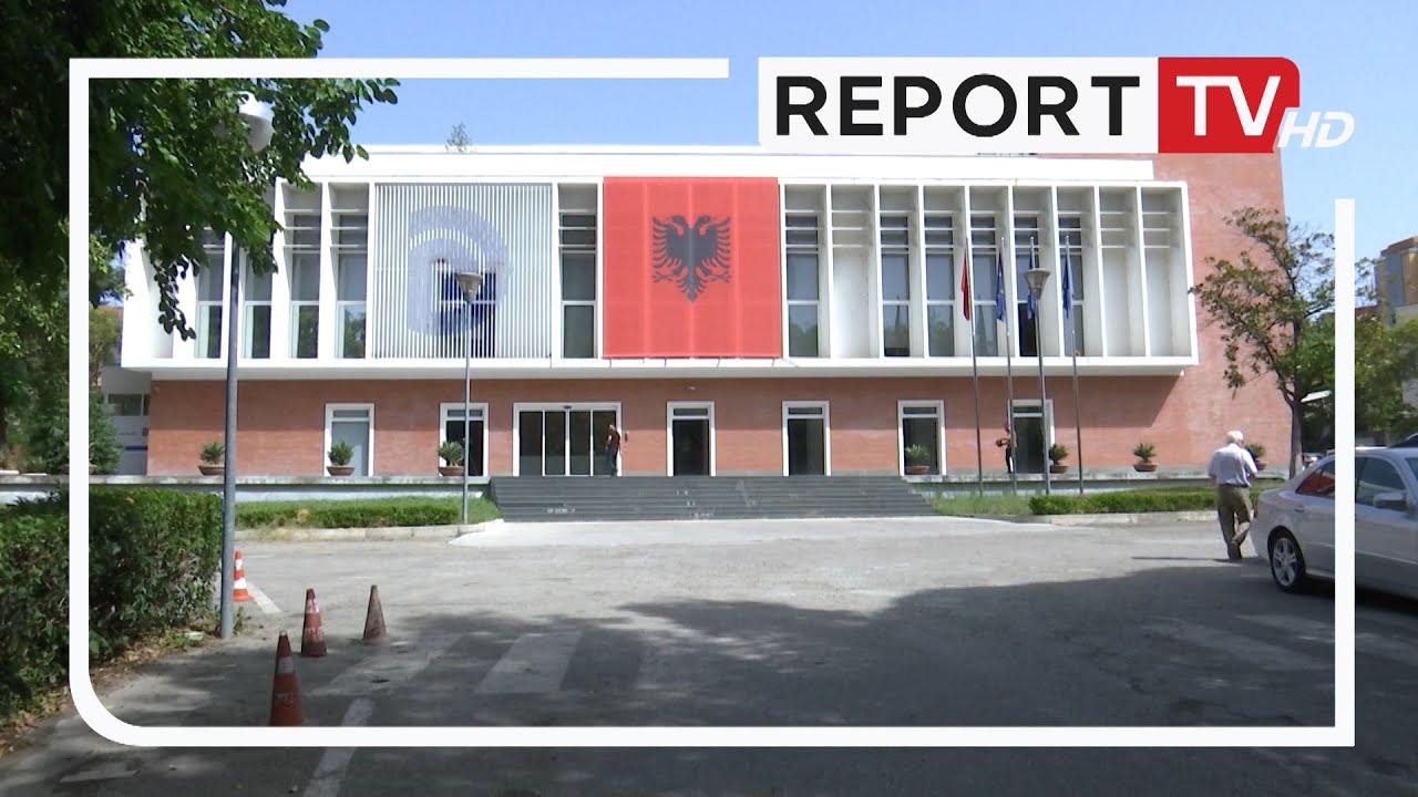 Nga Gramoz Pashko, te Sali Berisha, 26 deputetët e përjashtuar gjatë 30 ...