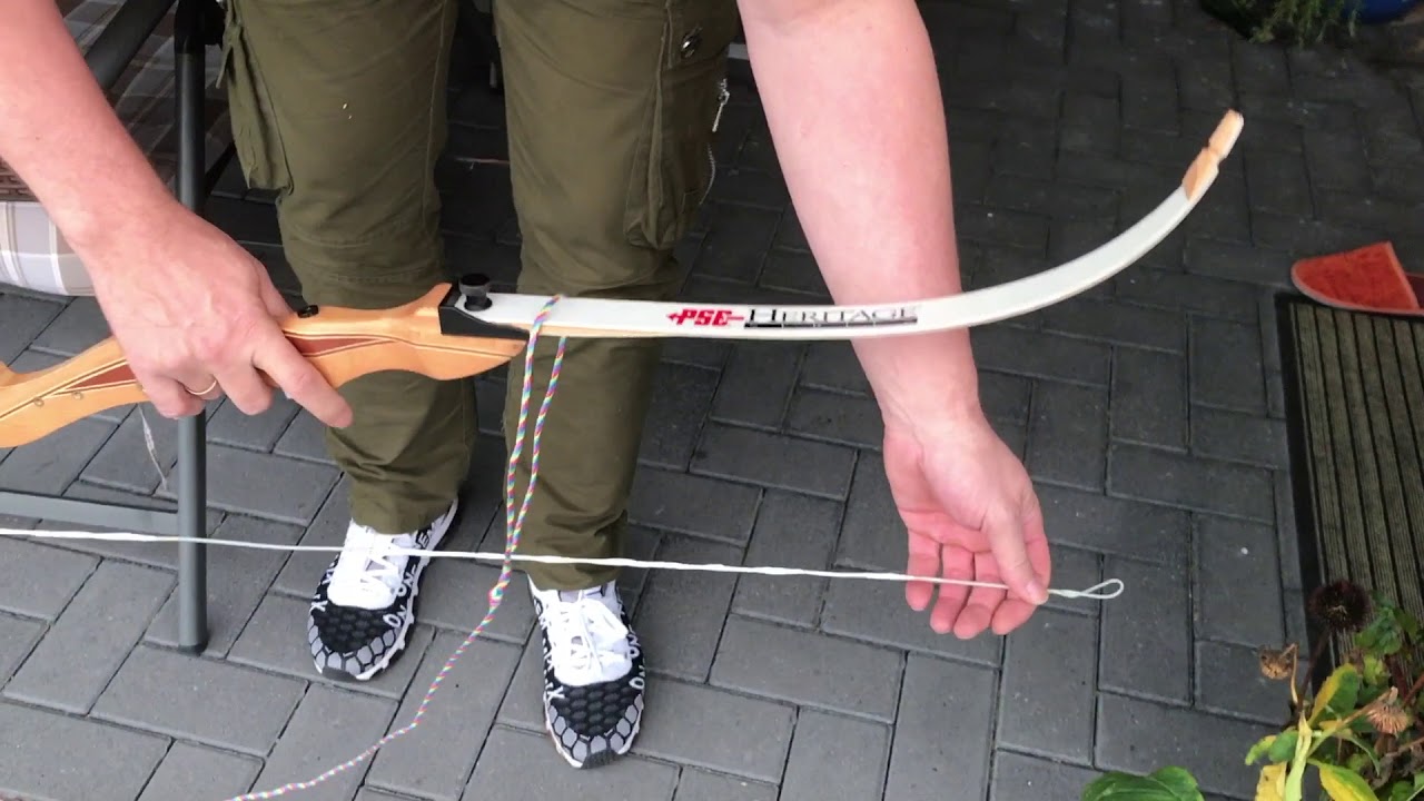 Recurvebogen spannen ganz einfach - YouTube