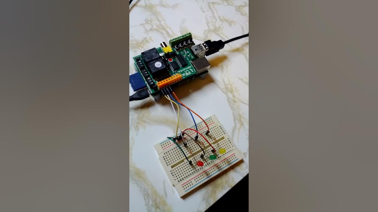 PiFace Digital simple output demo - YouTube