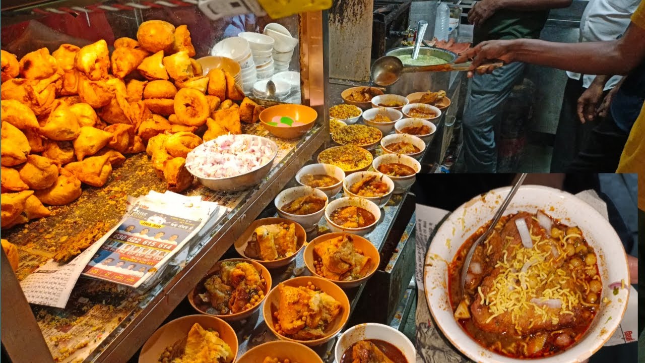 Nagpur Famous Tari Samosa I Saoji Samosa I Nagpur Street Food - YouTube