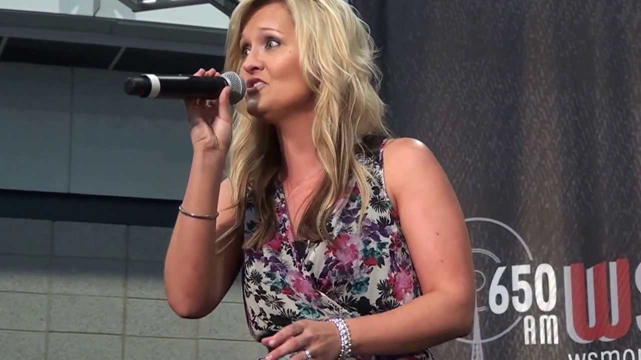 Teea Goans - The World's Biggest Fool - YouTube