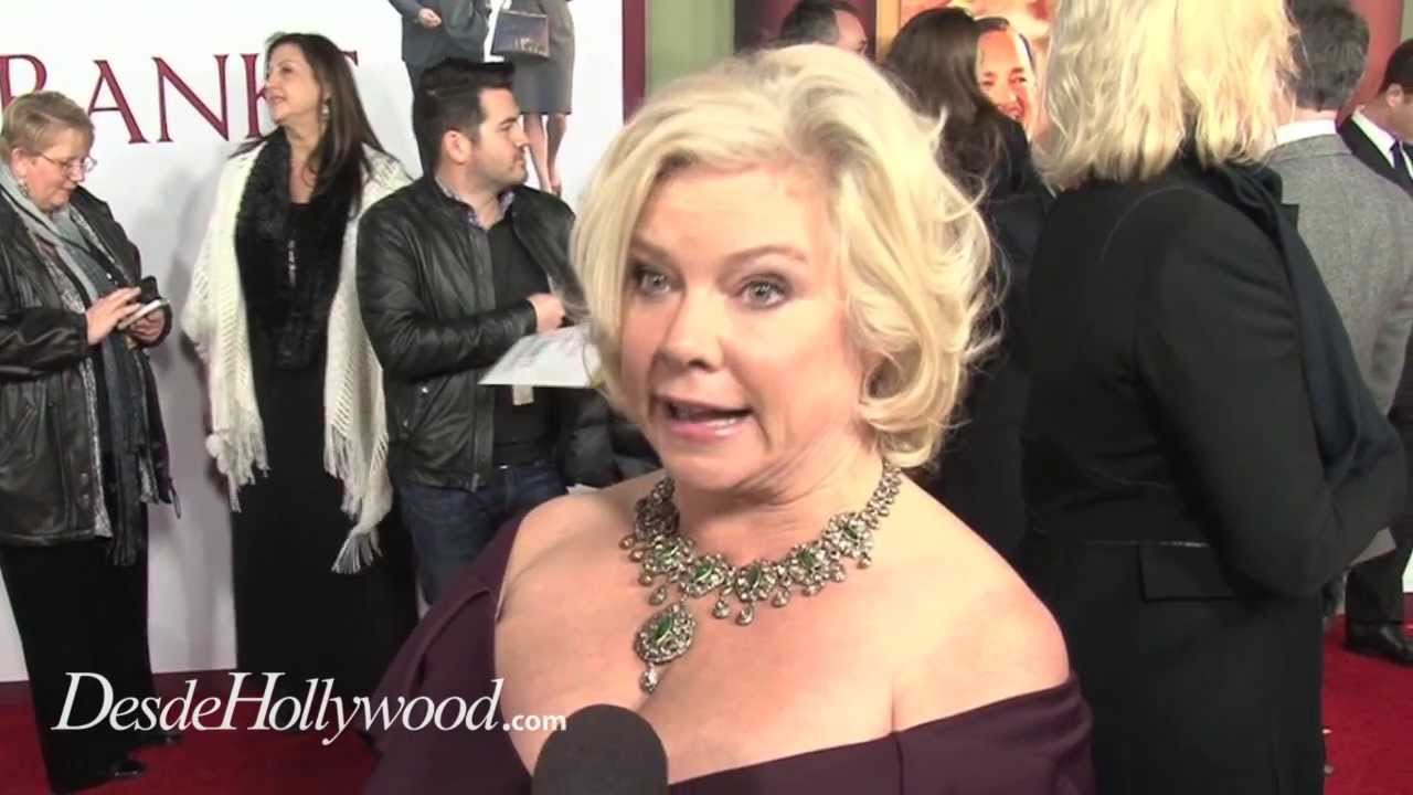Producers Alison Owen, Ian Collie (Saving Mr. Banks Premiere) - YouTube