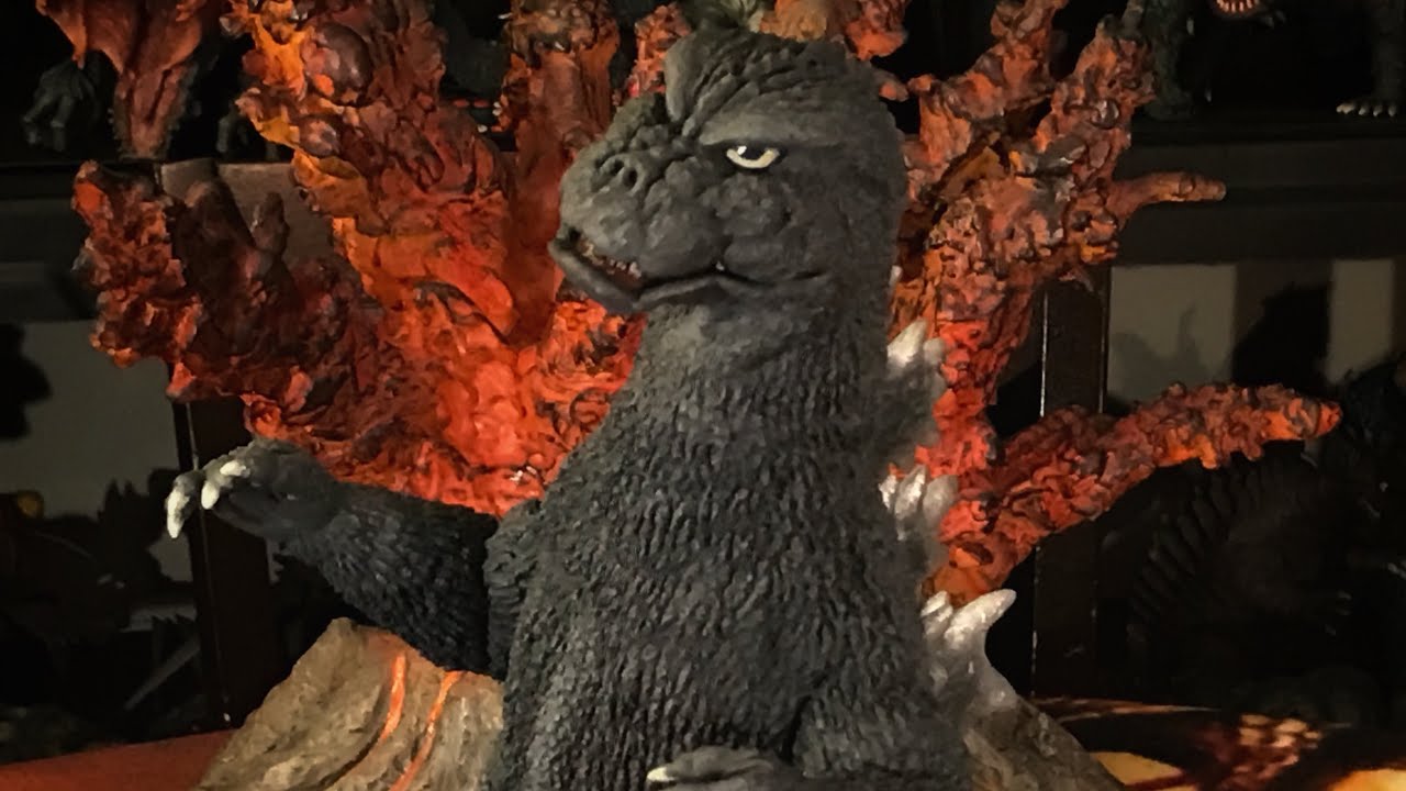 Godzilla 1975 Suit