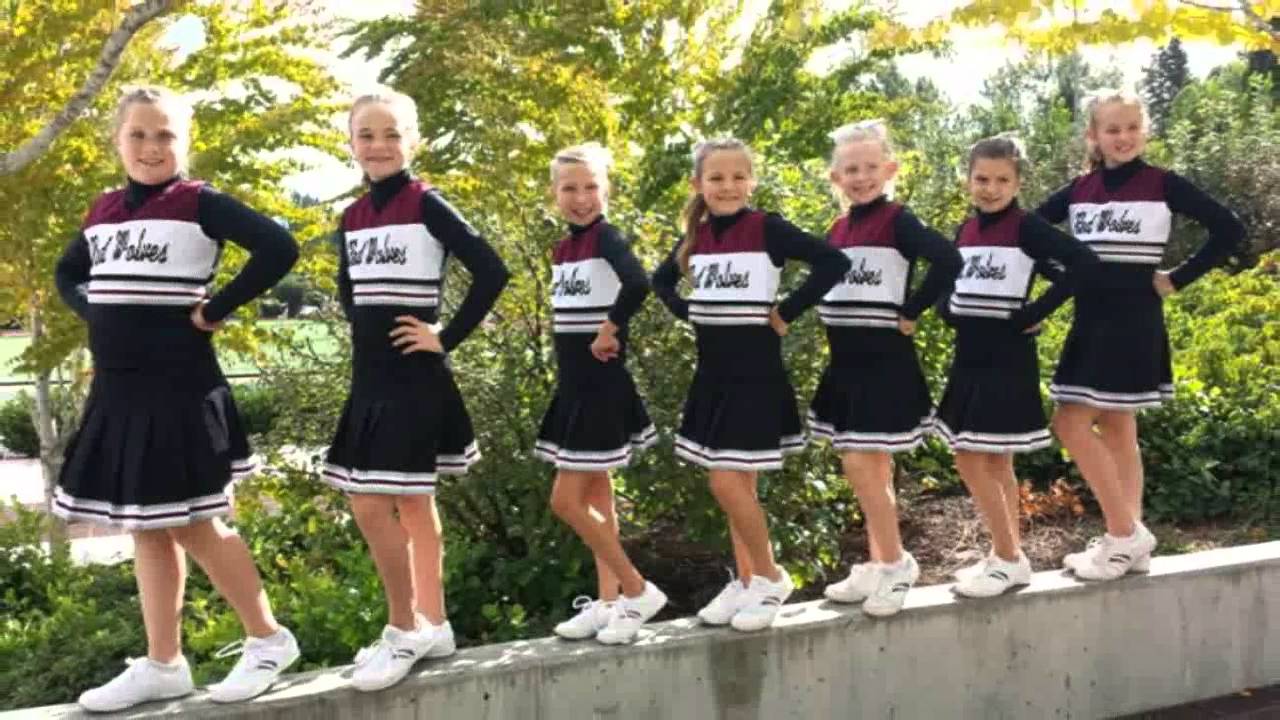 Cedarcrest Jr. Red Wolves Cubs Black Cheer 2015 - YouTube