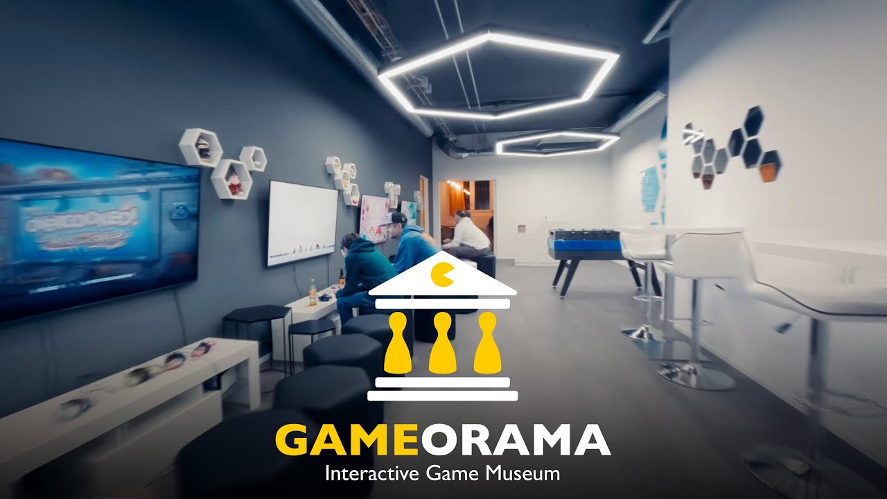 Drohnenflug durch das Gameorama - YouTube