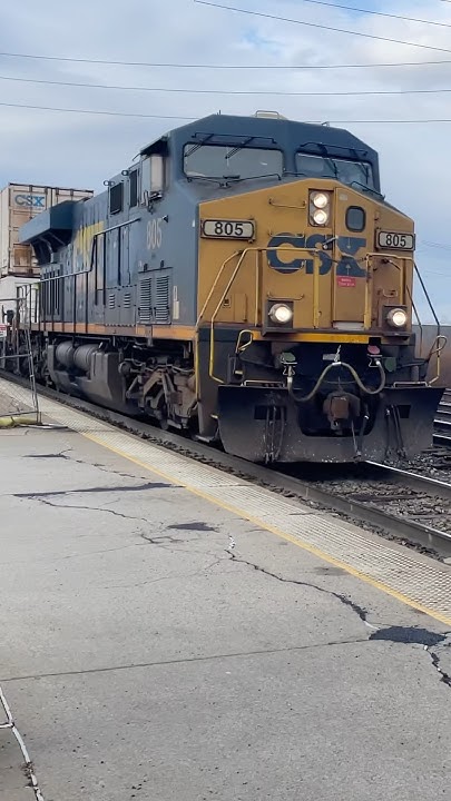 CSX 805 ES44AH Leads CSX I104 At Depew Station 12/31/24 - YouTube