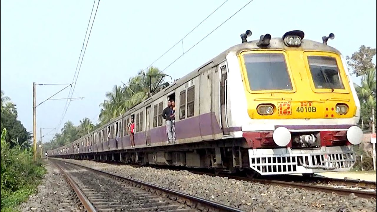 Quick Acceleration of 12 Coaches ICF Medha VS EMU Train of Indian ...