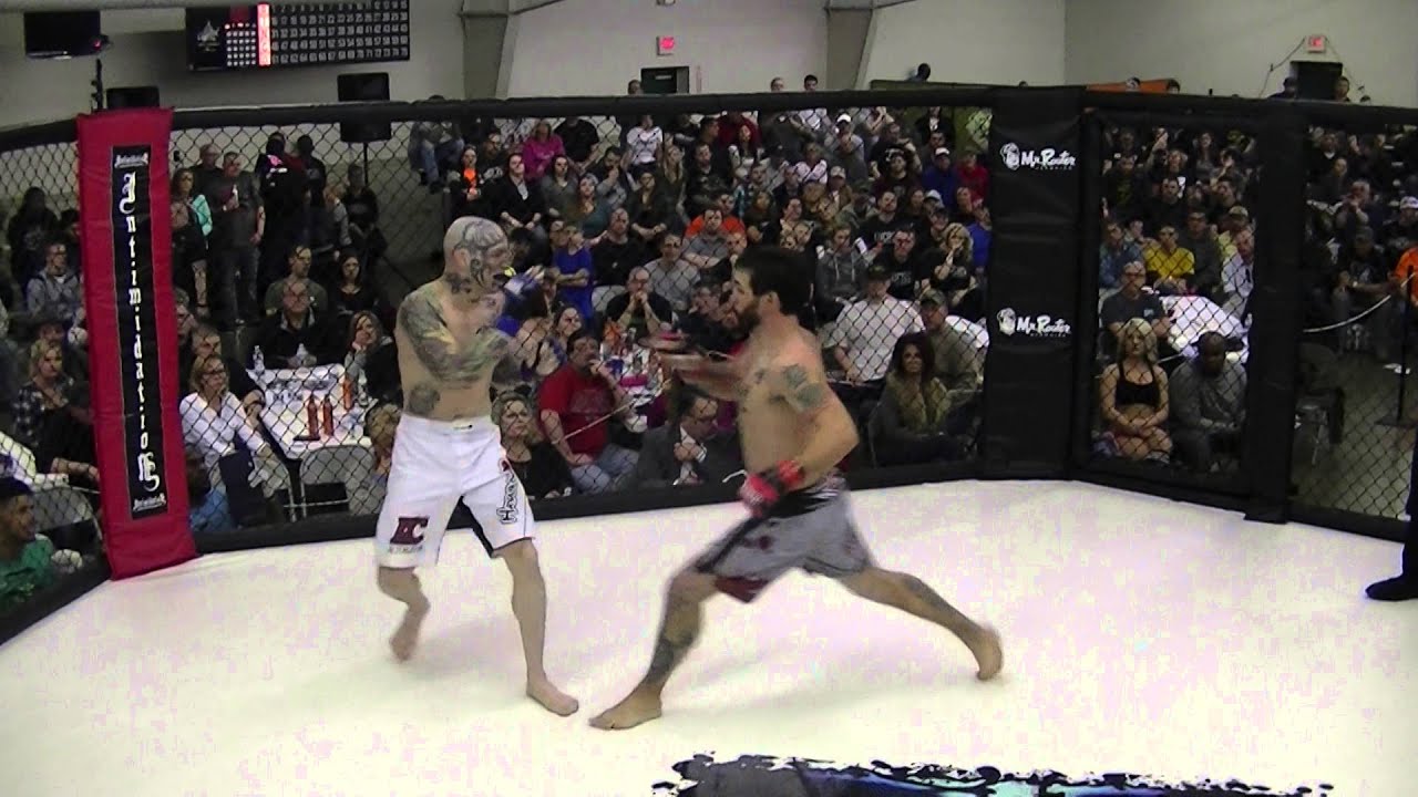 Mike Williams vs Mike Cardona, Round 1 - YouTube