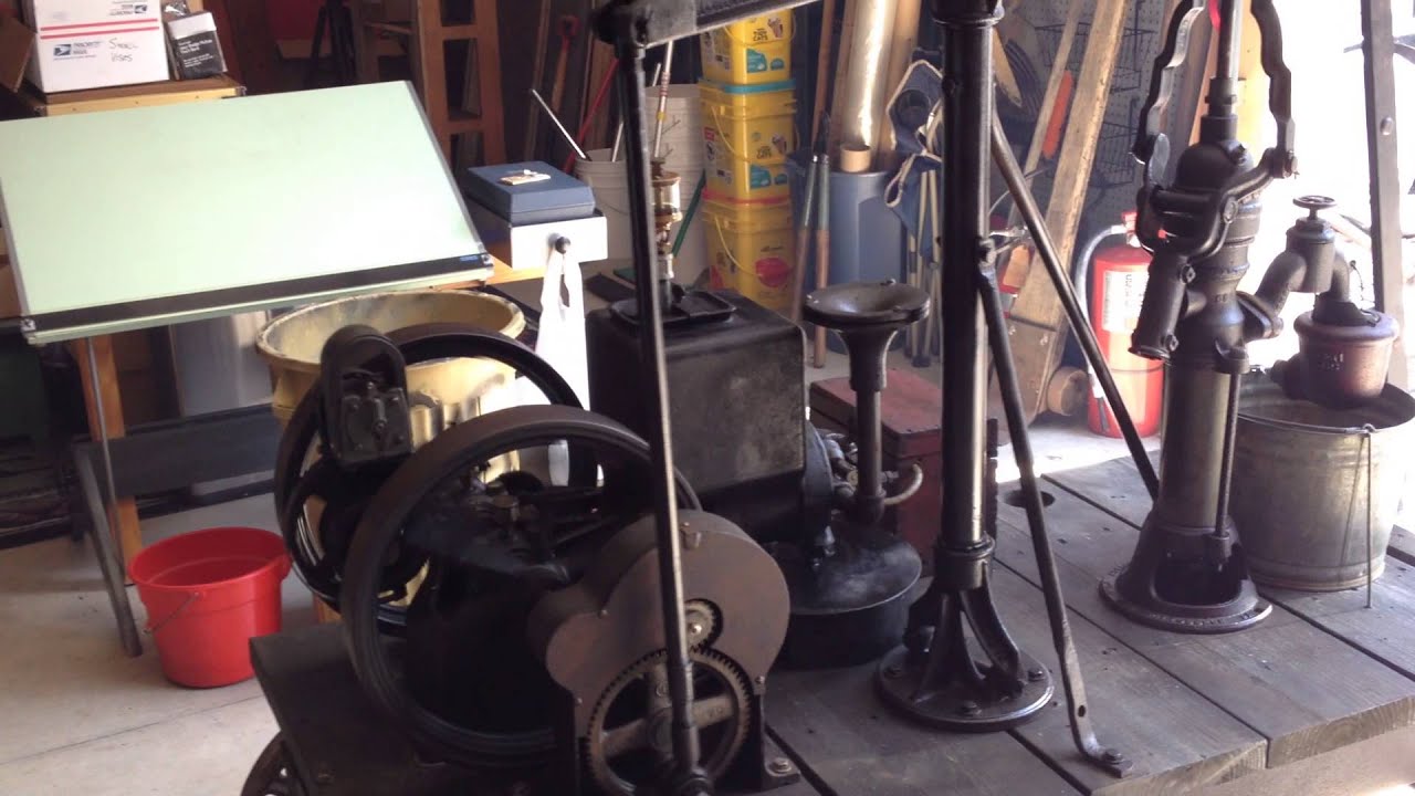 1HP IHC Titan Walking Beam Pump Engine - YouTube