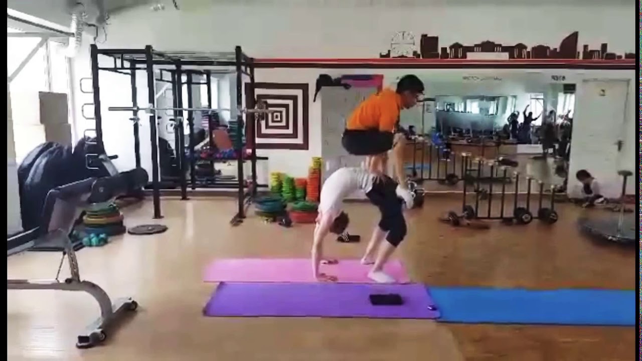 CONTORTION TRAINING | MONGOLIA - YouTube
