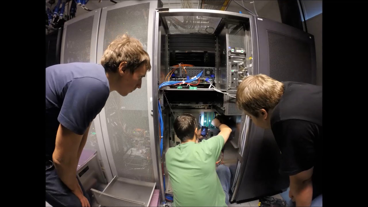 Oracle M8000 Repair 2014 - YouTube