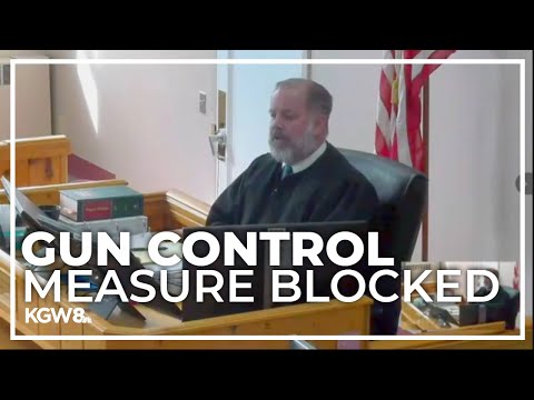 Judge rules that Measure 114 violates Oregon Constitution - YouTube