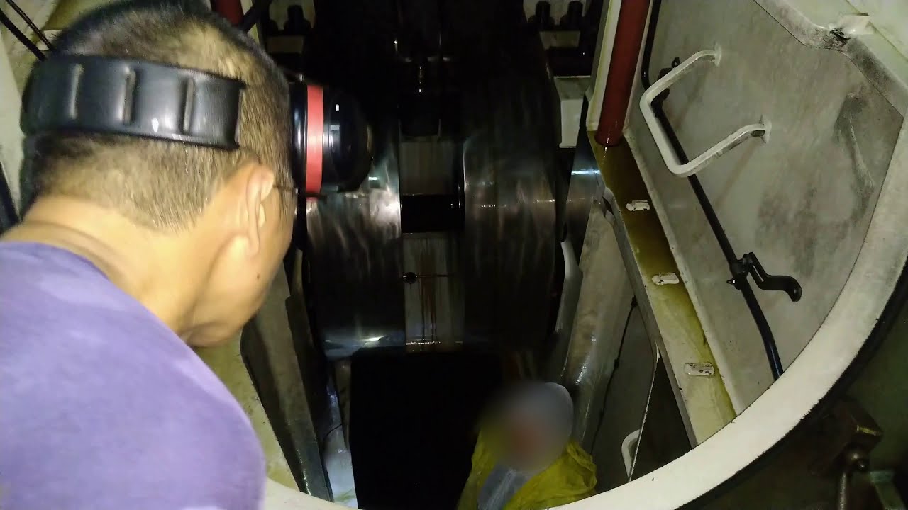 Main engine deflection reading - YouTube