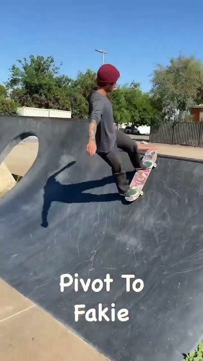 How To Skate A Quarter Pipe - YouTube