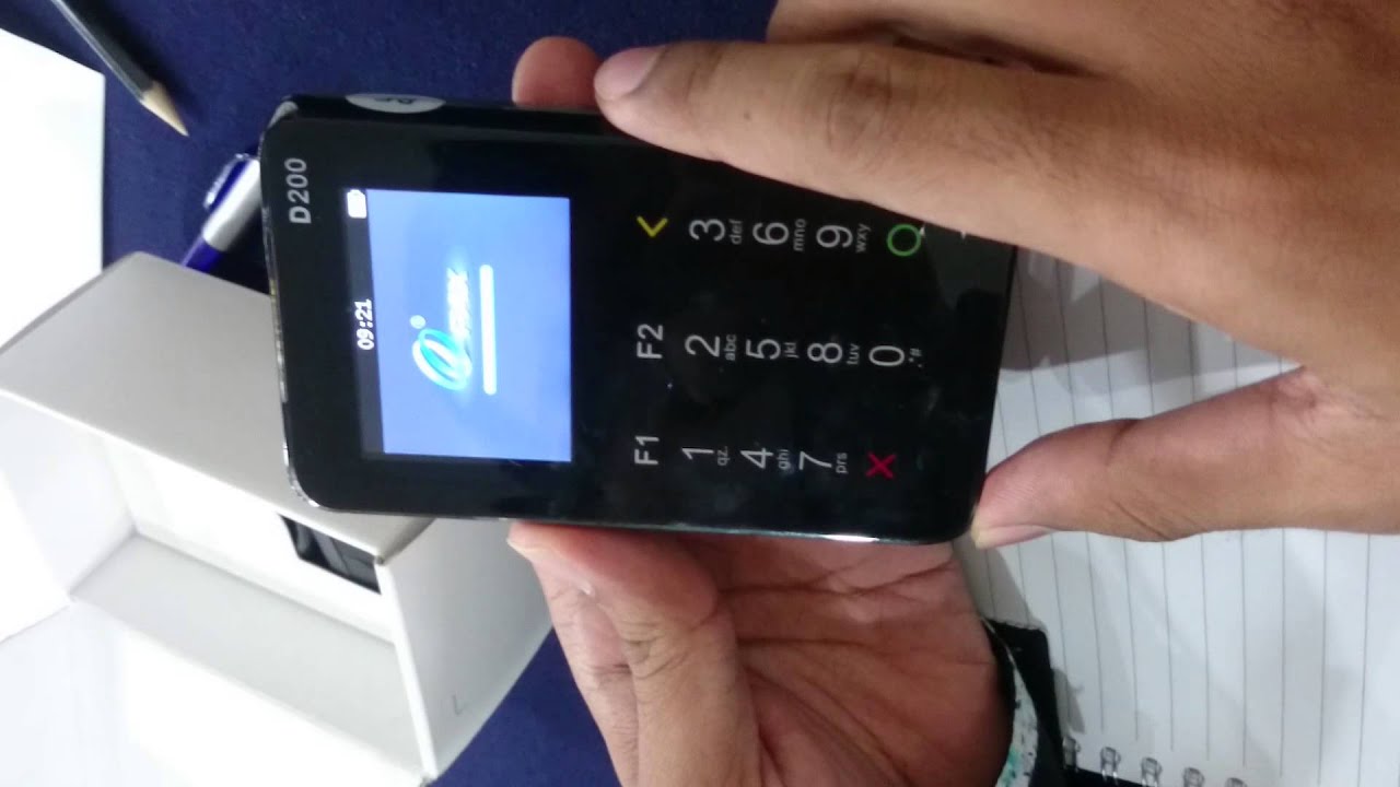 D200 Debit card swiper unboxing - YouTube