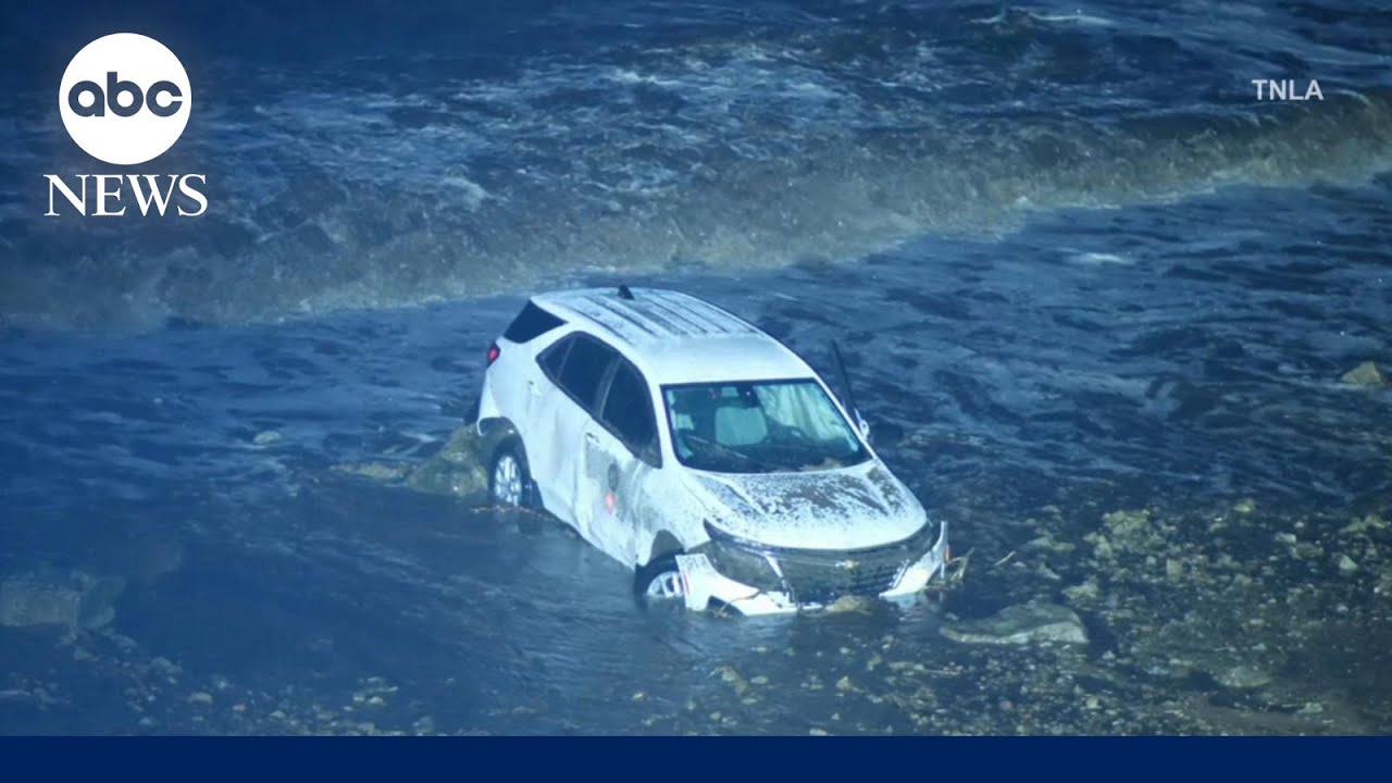 Los Angeles battles mudslides after heavy rain hits the West - YouTube