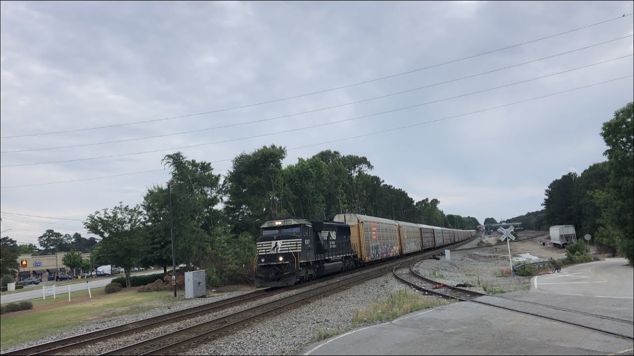 NS 6917 Leads P12 Thru Doraville, GA 6/4/2021 - YouTube
