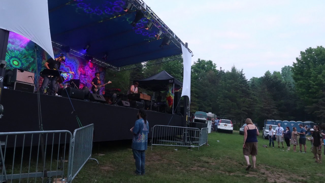 Sterling Stage Folkfest Brings in The Fam (Time Lapse Video) 2018 - YouTube