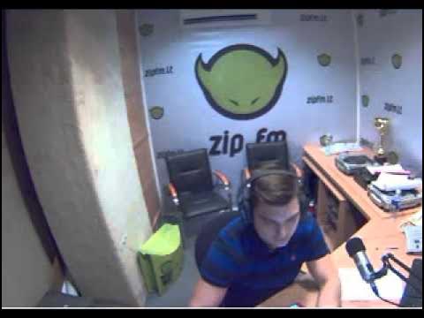 2013 04 10 Zip Fm Radistai Skambutis Agnei ir nesvankus klausimai - YouTube