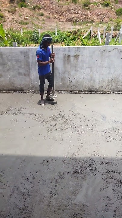 leo construction #flooring # concrete # shorts# skills .. - YouTube