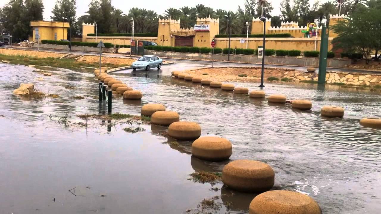 WADI HANIFA FLOOD BY BRYAN39440 - YouTube