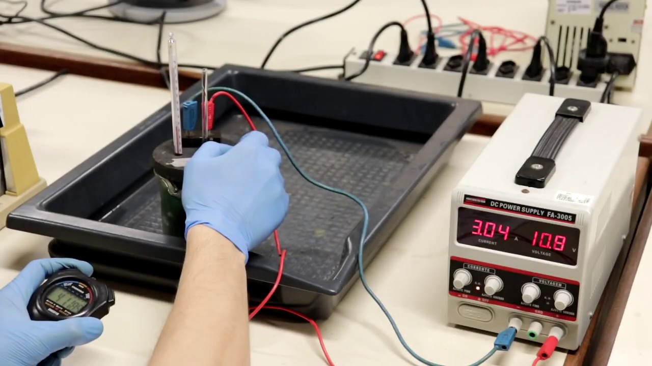 Em Um Calorímetro De Capacidade Térmica Desprezível