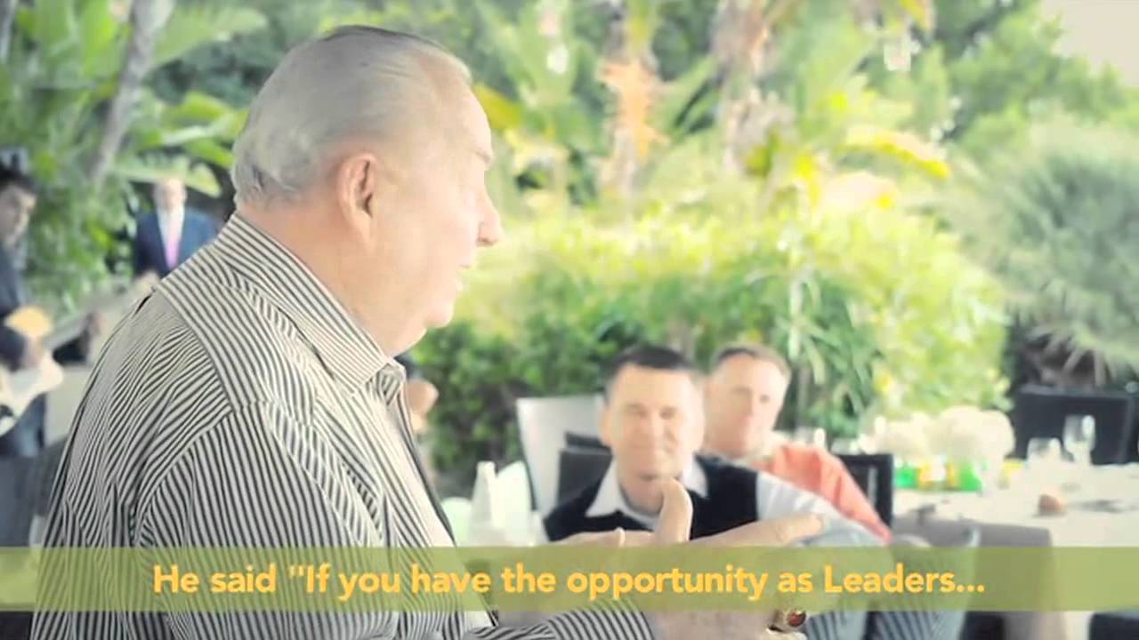 Le fabuleux destin de Rex Maughan! - YouTube