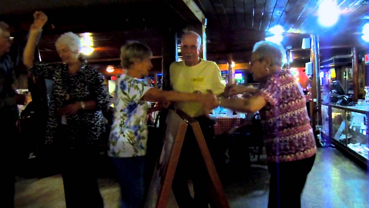 Pont Breaux's Cajun Restaurant - YouTube