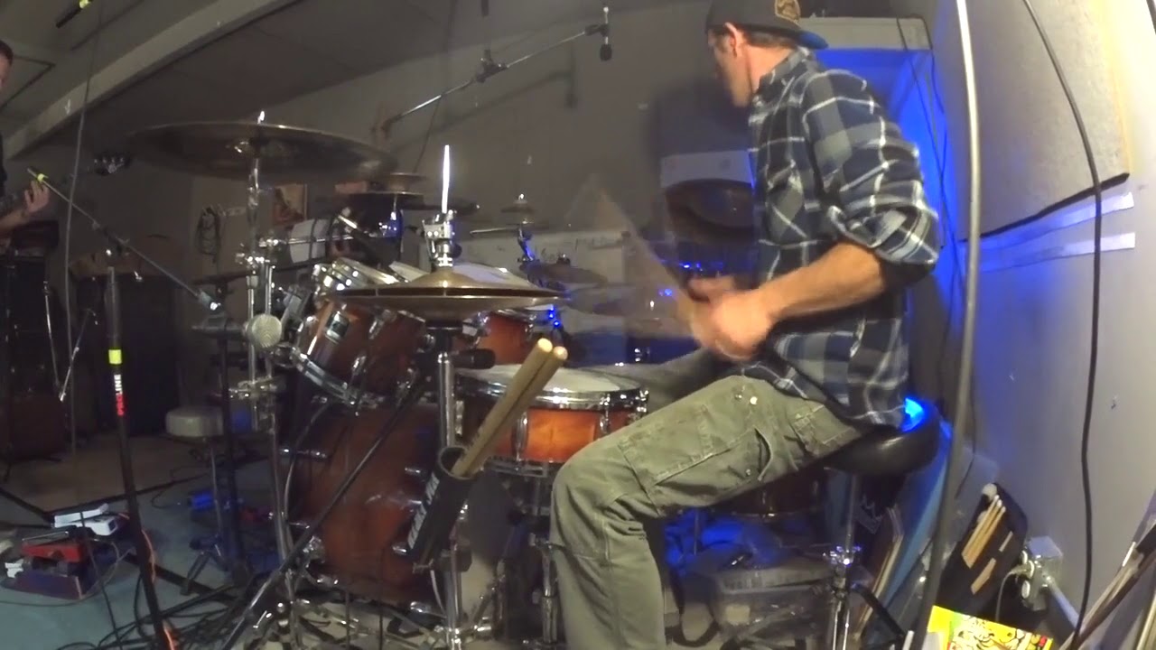 tim drums01 - YouTube