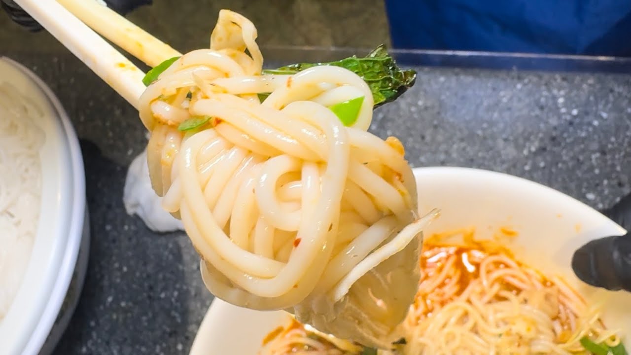 Khao Poon Homemade - YouTube