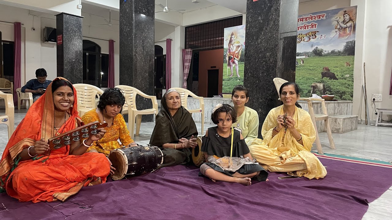 Meri Nanad Thik Hogyi ? 12 Sal Ke Bad Bat Ki Aur Bhajan Gai 🥹 - YouTube