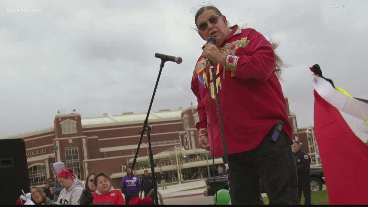 Remembering a founder of the American Indian Movement - YouTube