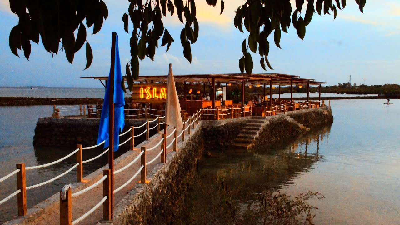 @ ISLA Hadsan Beach Resort - YouTube