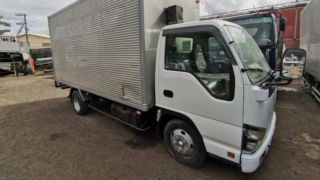 SML-401 ISUZU ELF CLOSED VAN 4HL1 14 FT - YouTube