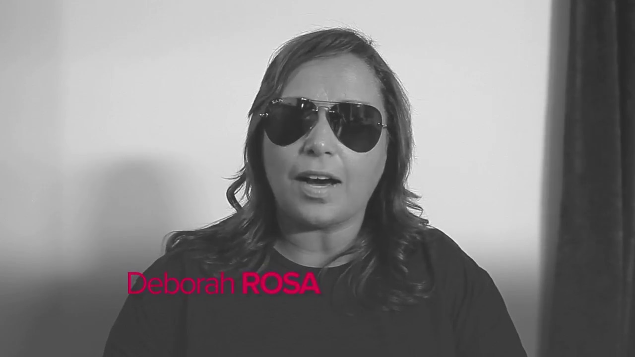 Deborah Rosa deseja a todos um Feliz Natal! - YouTube