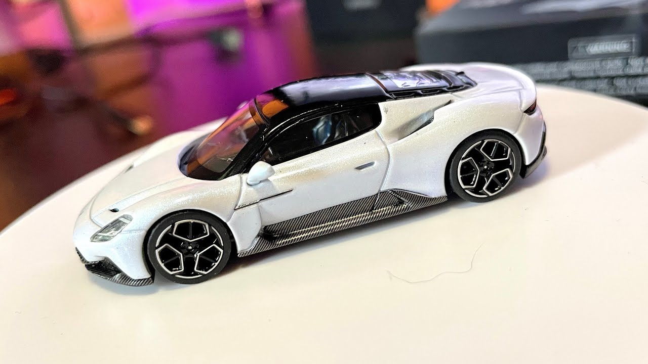 BBR (MiniGT) Models Maserati MC20 (Bianco Audace White) 1/64 - YouTube