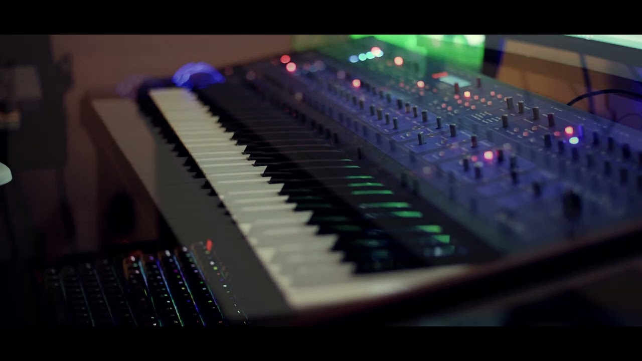 DSI Poly Evolver - a few patches - YouTube