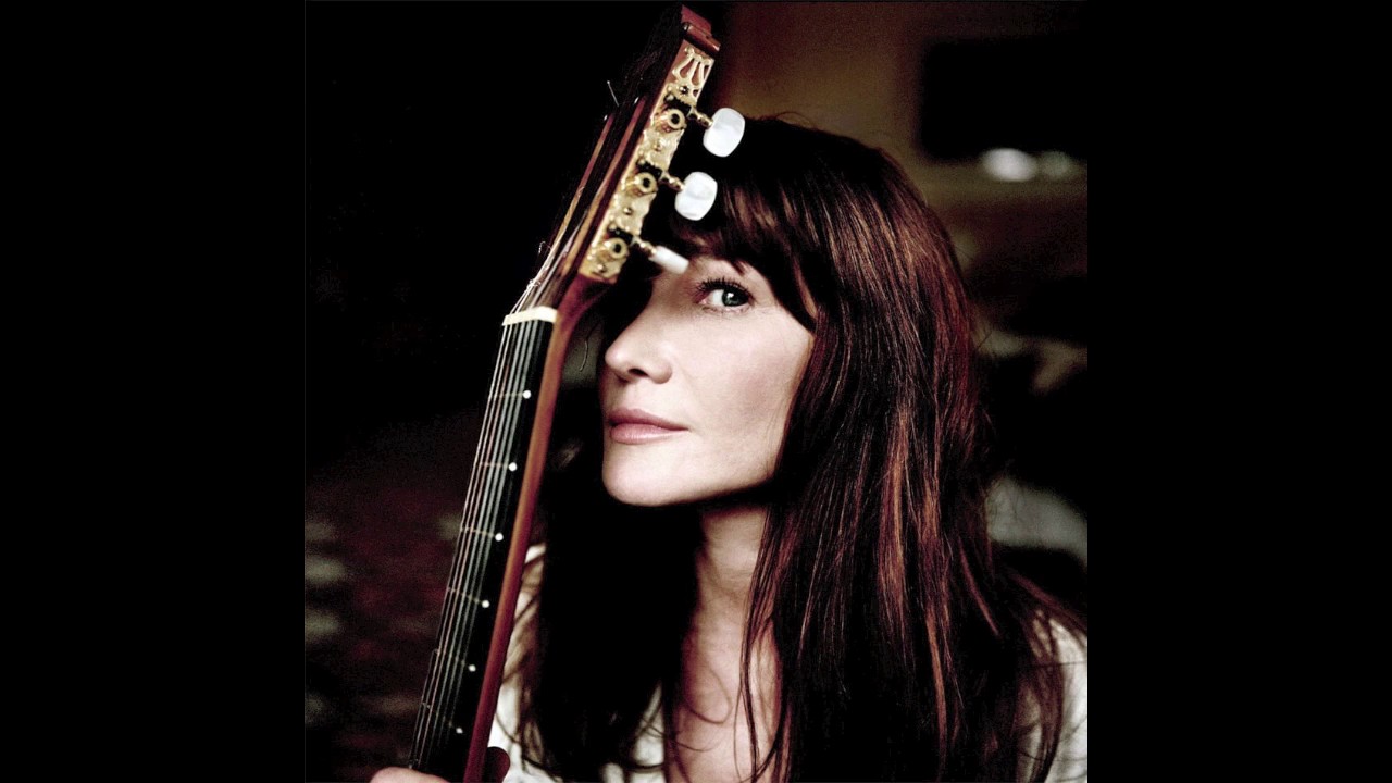 Carla Bruni - Raphaël (Live Version A L' Olympia) HQ - YouTube