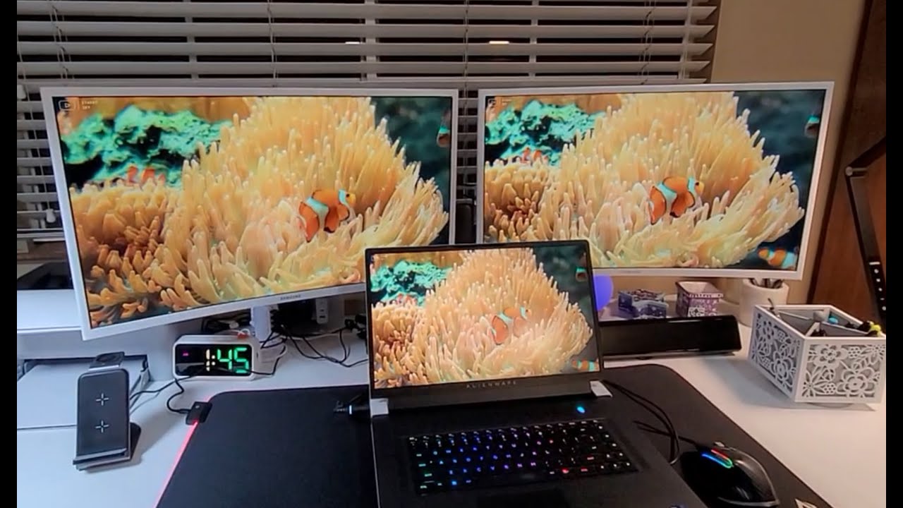 Samsung 27in White Super-Slim Curved 1080p LED Monitor - YouTube