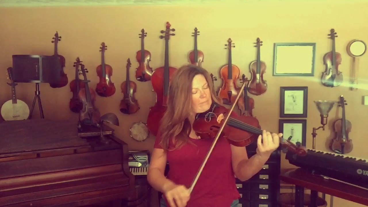 Sarah the Fiddler - Frank’s Reel....Mason’s Apron....Joys of Quebec ...