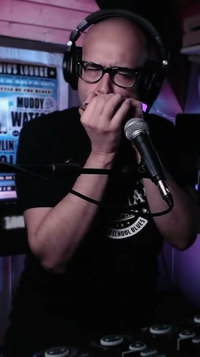 Slow minor blues harmonica improvisation - YouTube