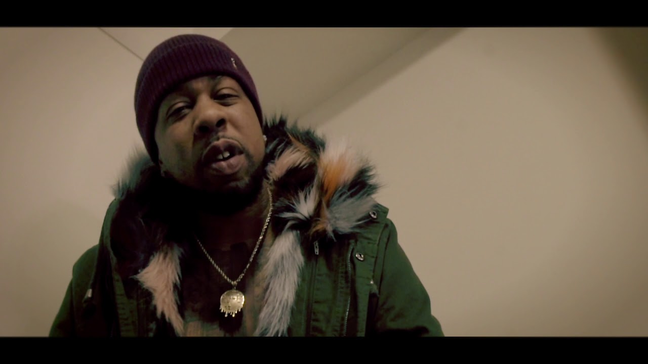 Big Gaudy- Titles (Official Video) - YouTube