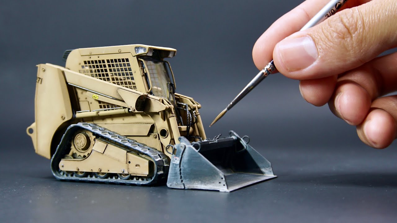 Making US Army Skid Steer M400T - Gecko Models 1/35 - YouTube