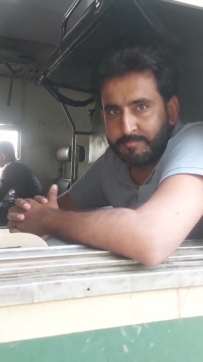 TRAIN TRAVEL RAWALPINDI MULTAN BACK TO MULTAN VLOG SHORT - YouTube