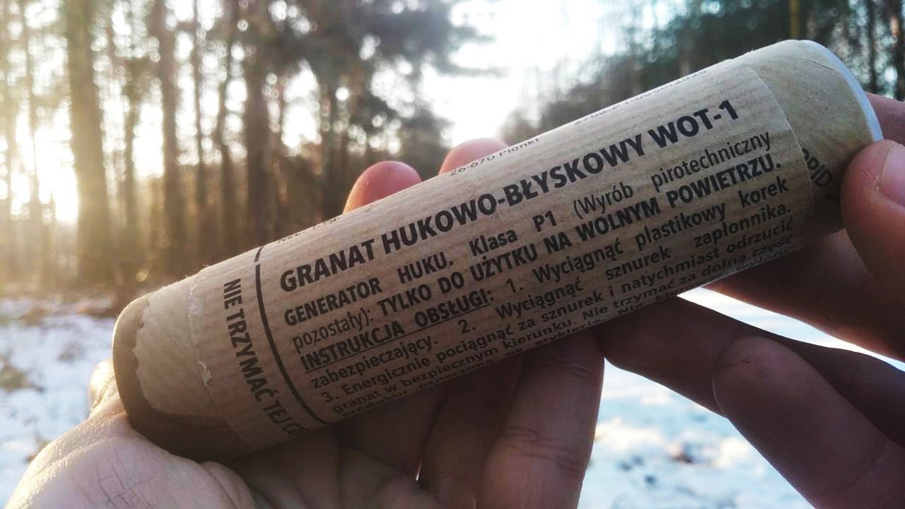 Polski GRANAT hukowo-błyskowy WOT-1 Ark-O | TEST RECENZJA PETARD - YouTube