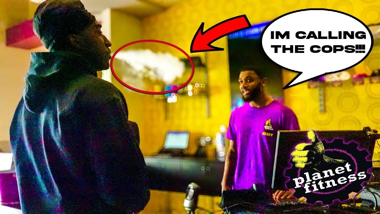 Vaping In The Gym Prank! - YouTube