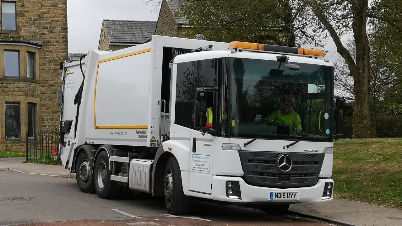 Veolia Mercedes Econic Bin lorry on Garden Waste, UYY - YouTube