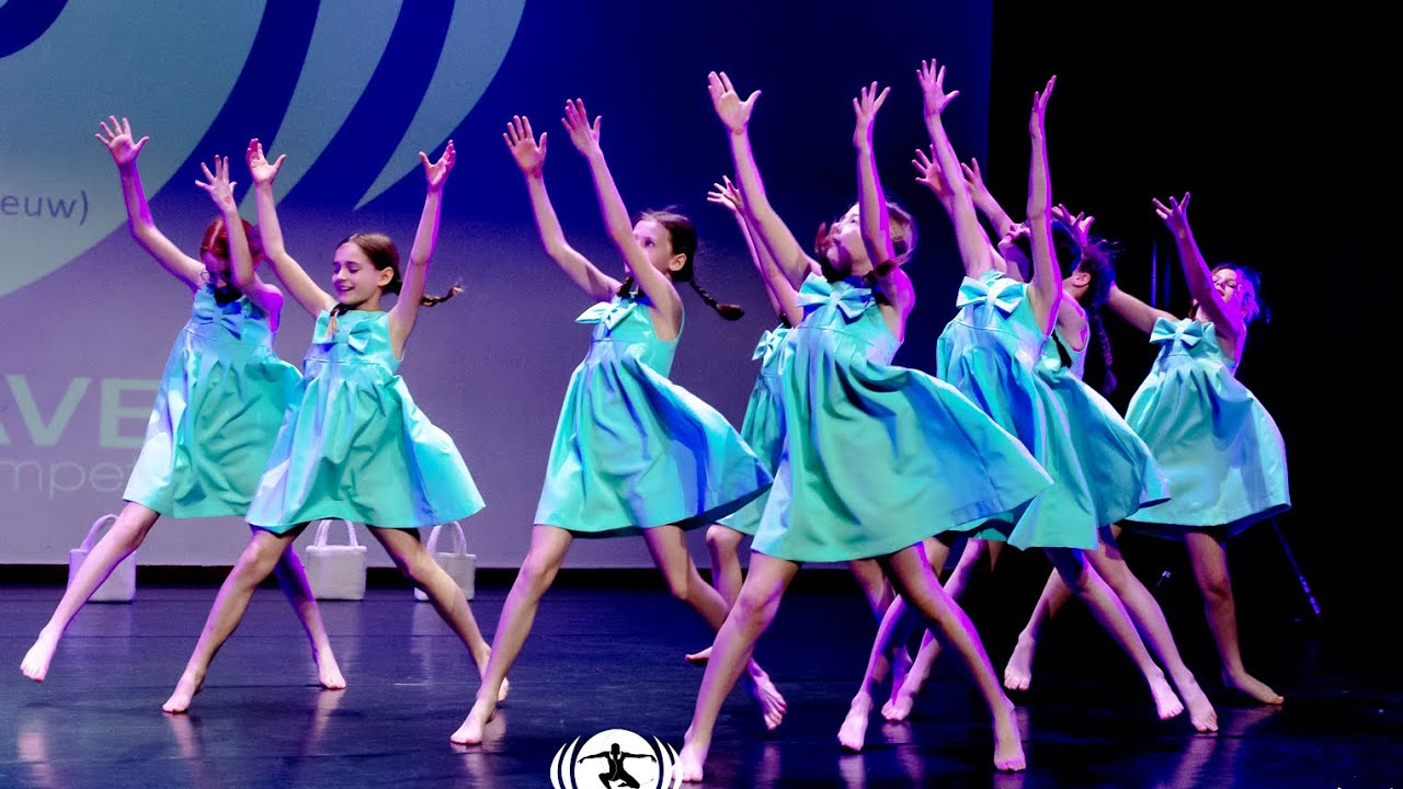 22-23 Qualifier 21 BE - Naima Company (Dansstudio D Motion) // Moments We Live For In Paradise ...