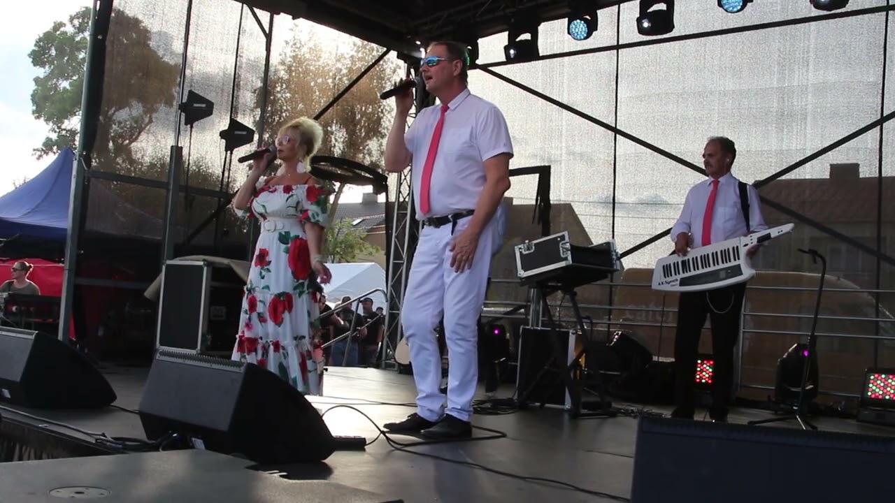 Koncert Duet Karo na XXI Dniach Kukurydzy w Andrzejewie - YouTube