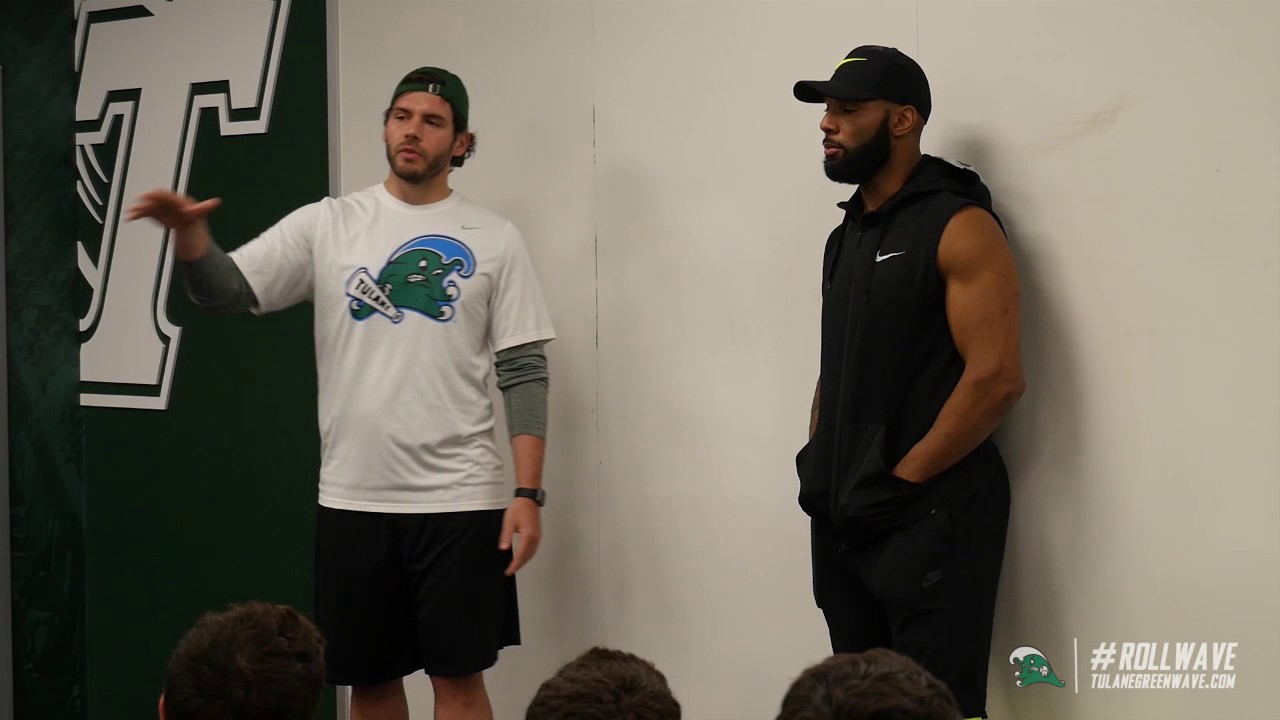 Alums Matt Forte, Michael Parenton Visit Spring Meeting - YouTube
